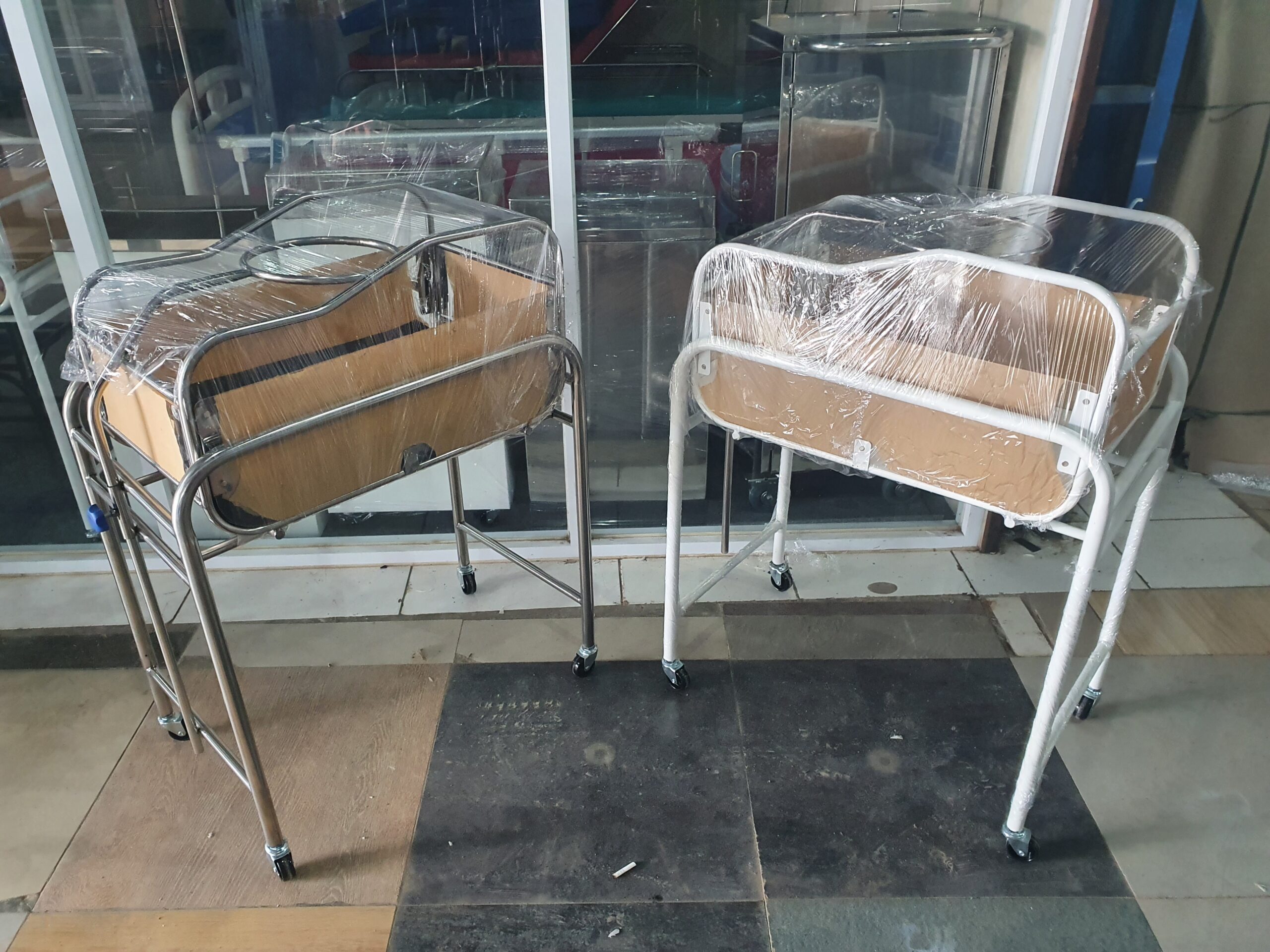 Box Bayi Besi dan Stainless - Produsen Peralatan dan Furniture Rumah ...